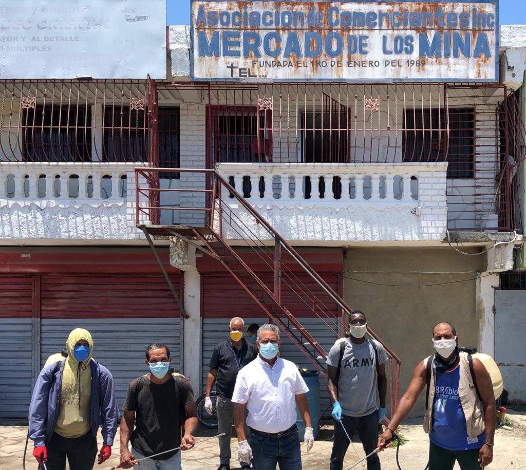 En Mercado de Los Mina realizan nueva jornada de aseo y desinfección ...